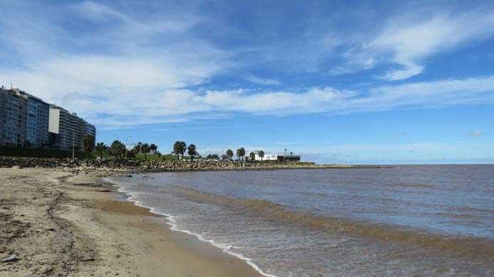 Las 7 playas más bonitas de Montevideo y alrededores | Costa Cruceros